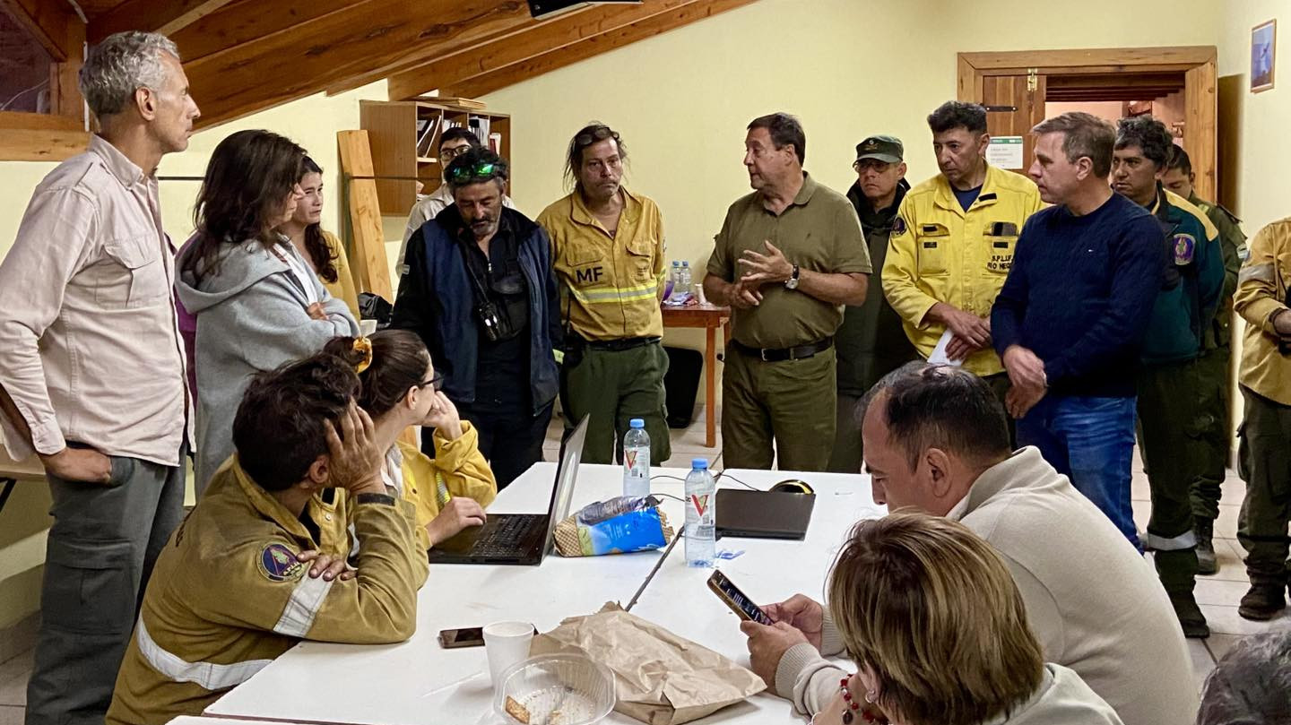 Incendios en El Bolsón: nueva reunión del Comité de Emergencia ...